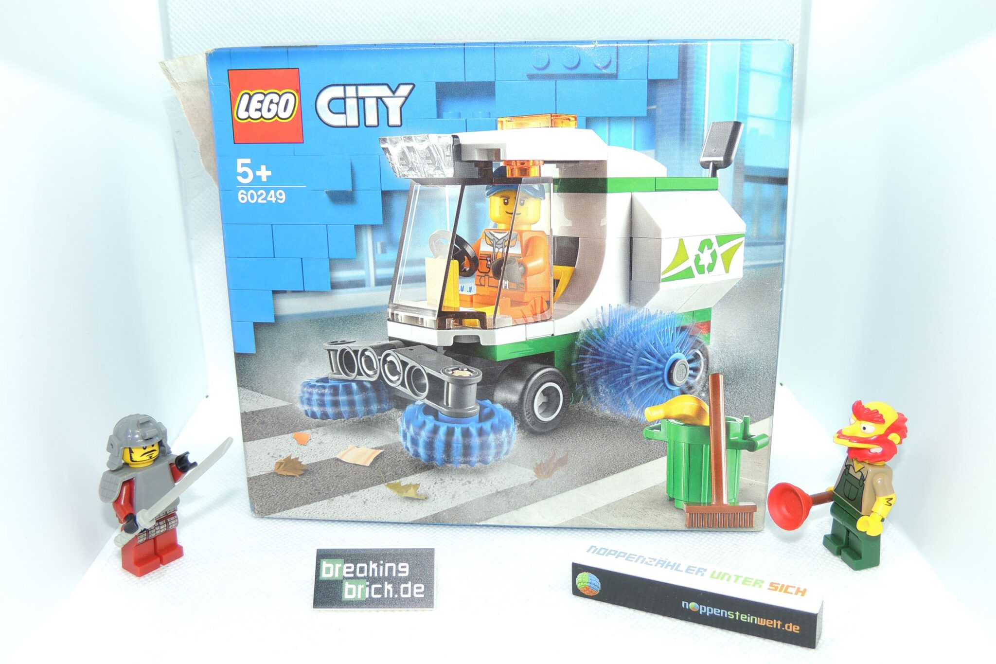 Lego 60249 – Street Sweeper (Straßenkehrmaschine) – Breaking Brick